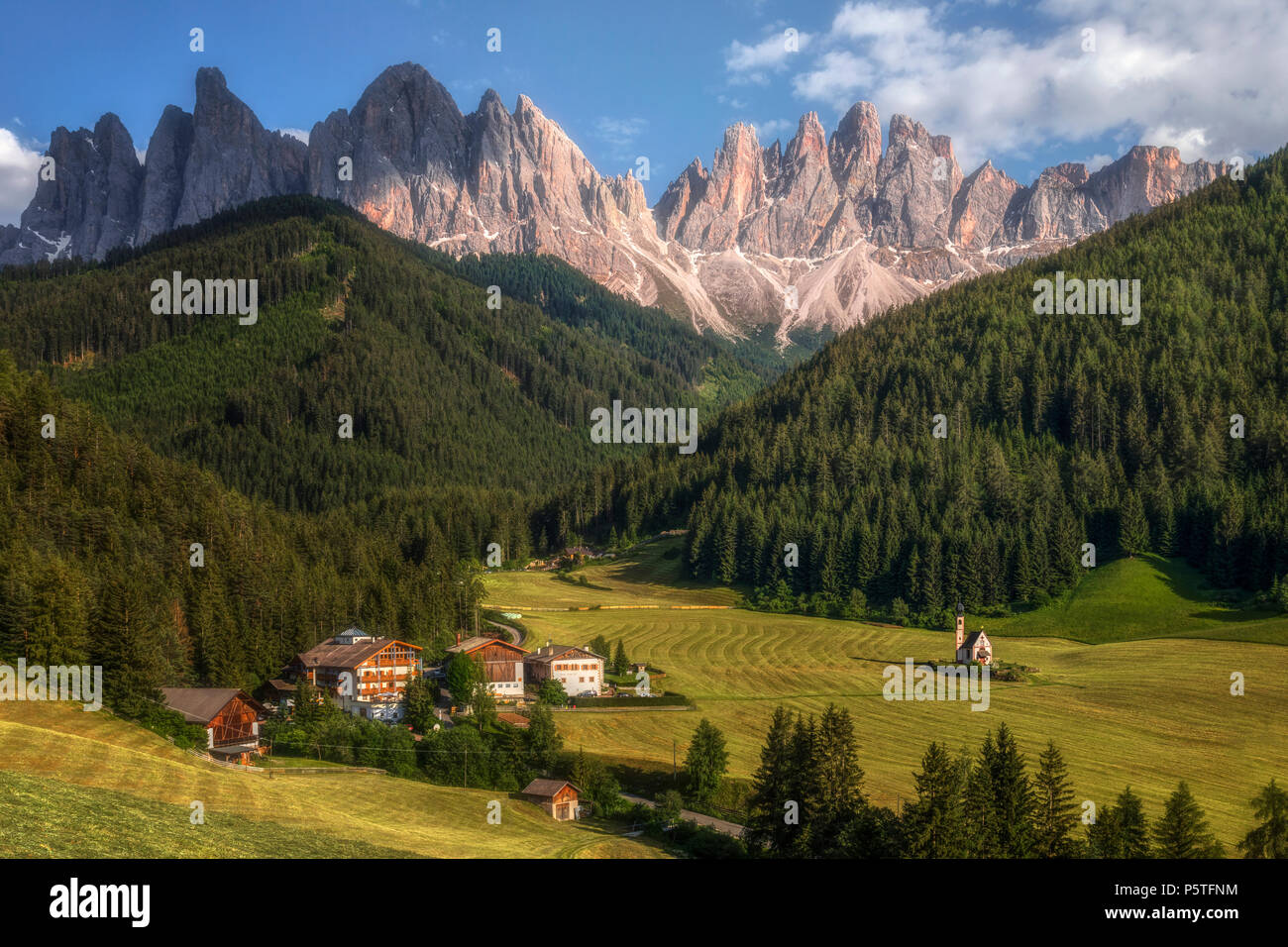 Chiesetta di San Giovanni, Ranui, Dolomites, Trentino, Alto Adige ...