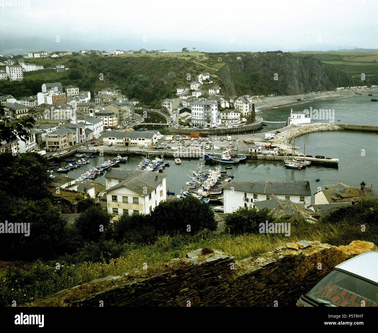 Del pueblo asturias hi-res stock photography and images - Alamy