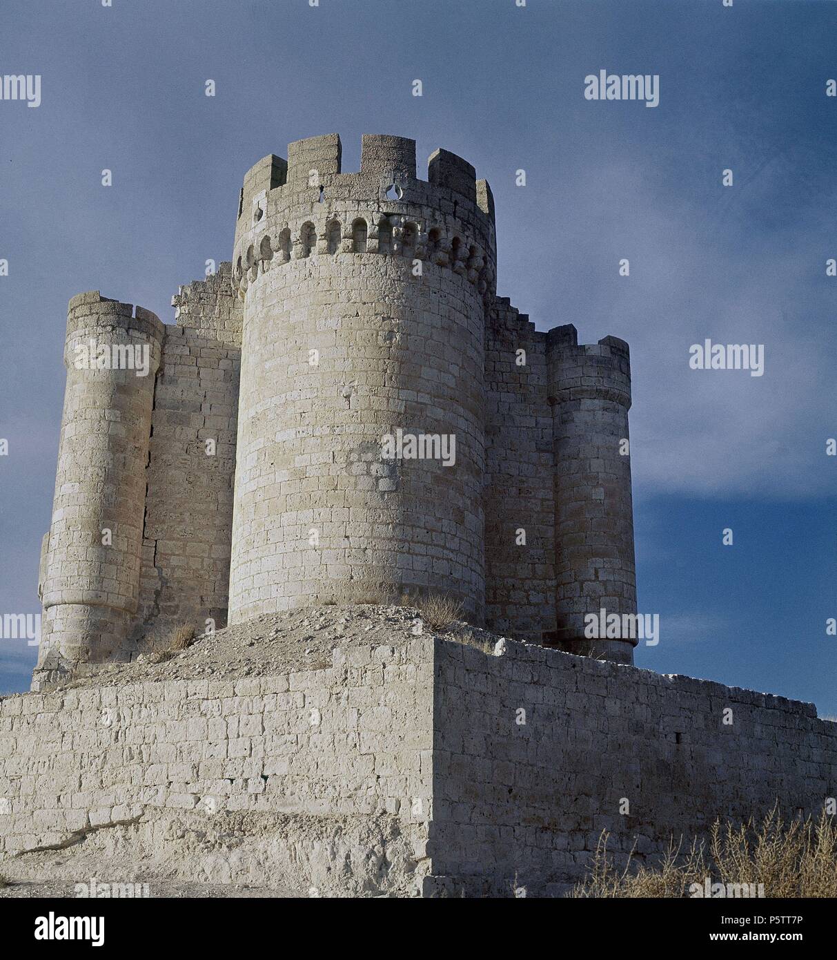 Castillo penafiel hi-res stock photography and images - Alamy