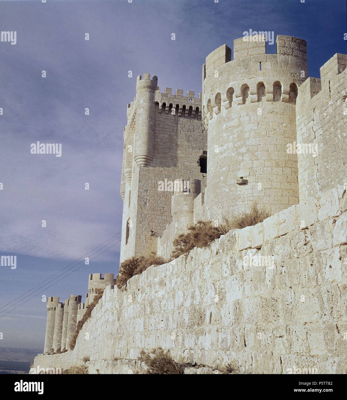 CASTILLO. Location: CASTILLO, PEÑAFIEL, SPAIN Stock Photo - Alamy