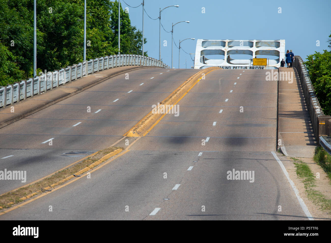 American historic bridge hi-res stock photography and images - Alamy