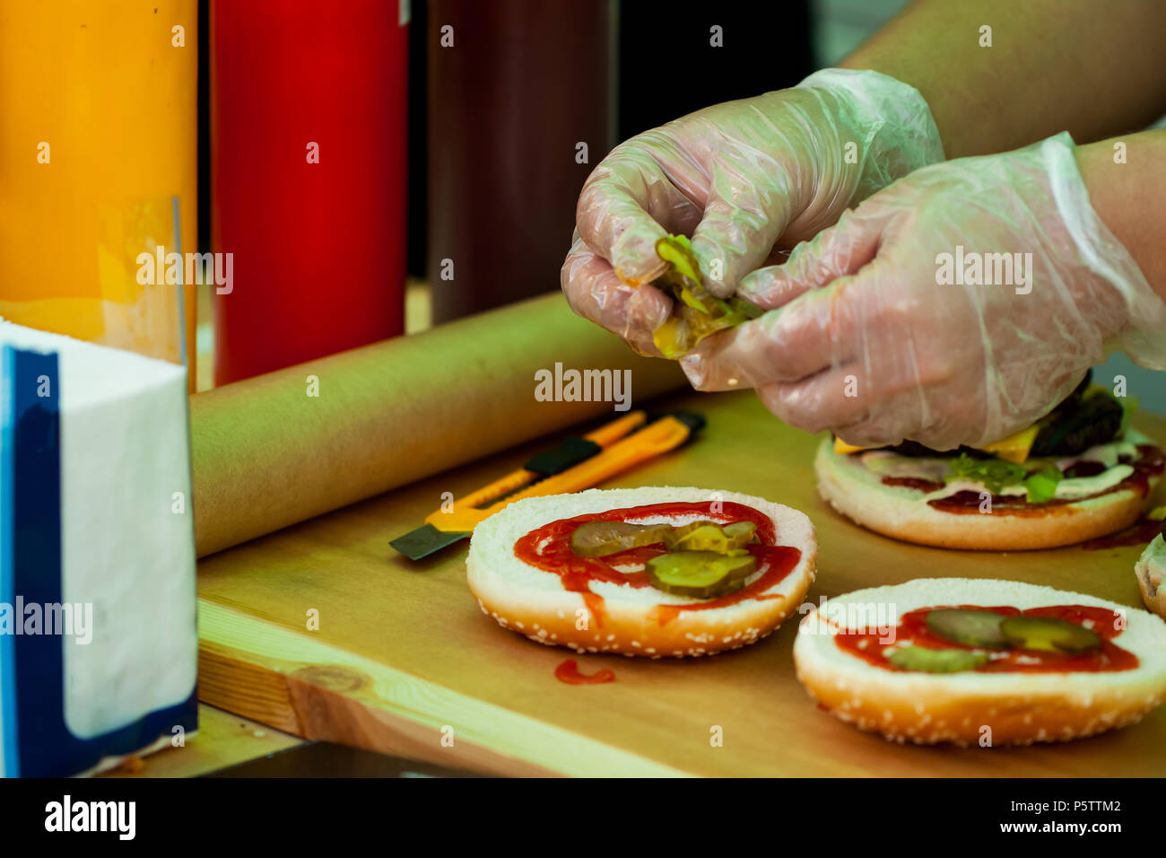 Hands on cooking hi-res stock photography and images - Alamy