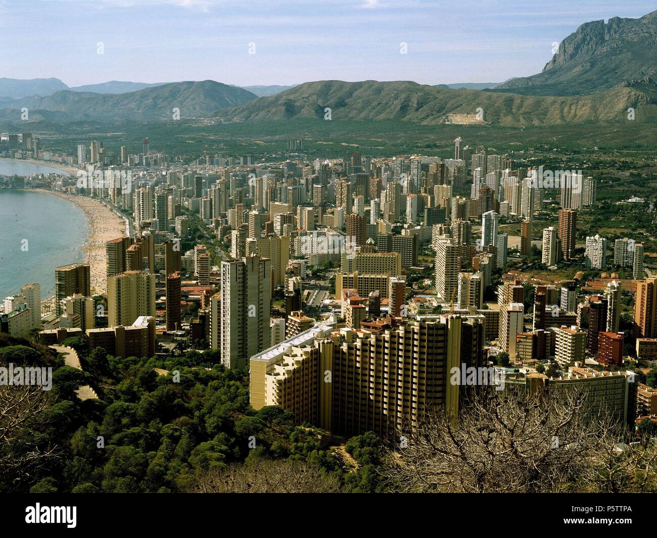 VISTA PANORAMICA DEL PUEBLO. Location: EXTERIOR, BENIDORM, ALICANTE ...