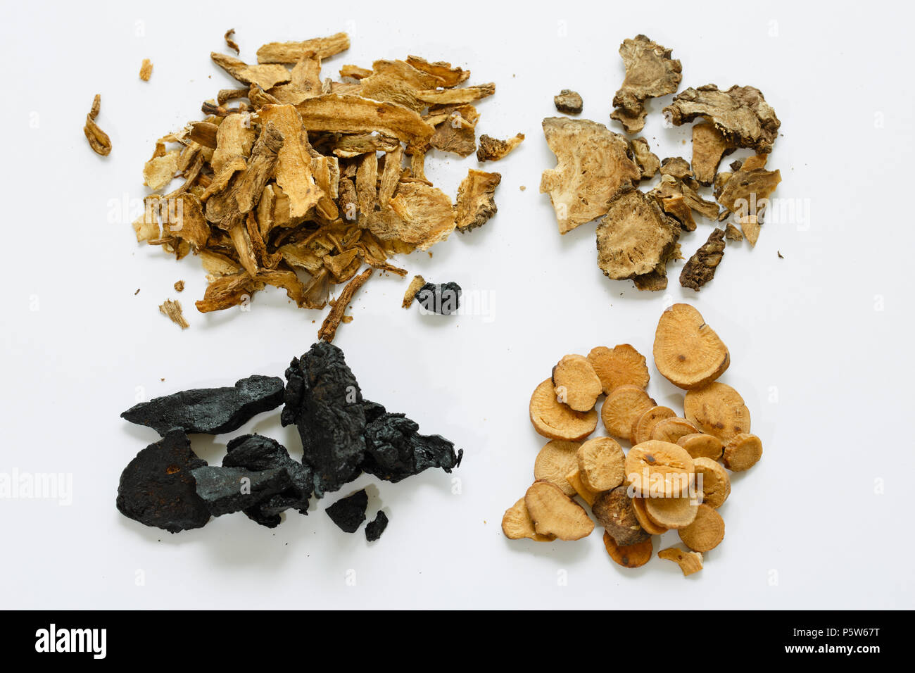 Traditional chinese medicinal materials hi-res stock photography and ...