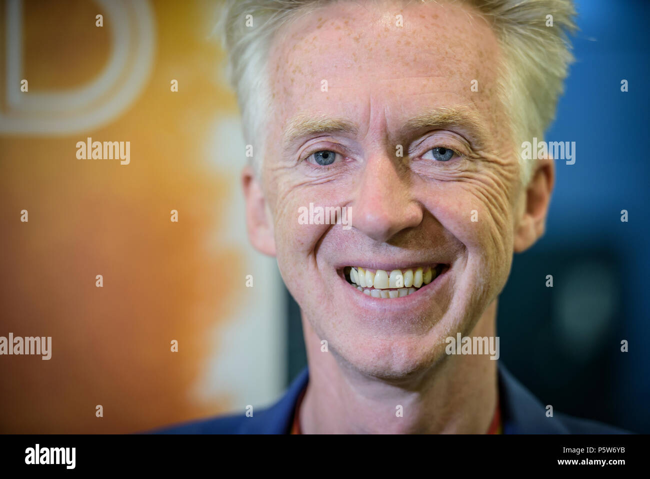 Philip treacy hi-res stock photography and images - Alamy