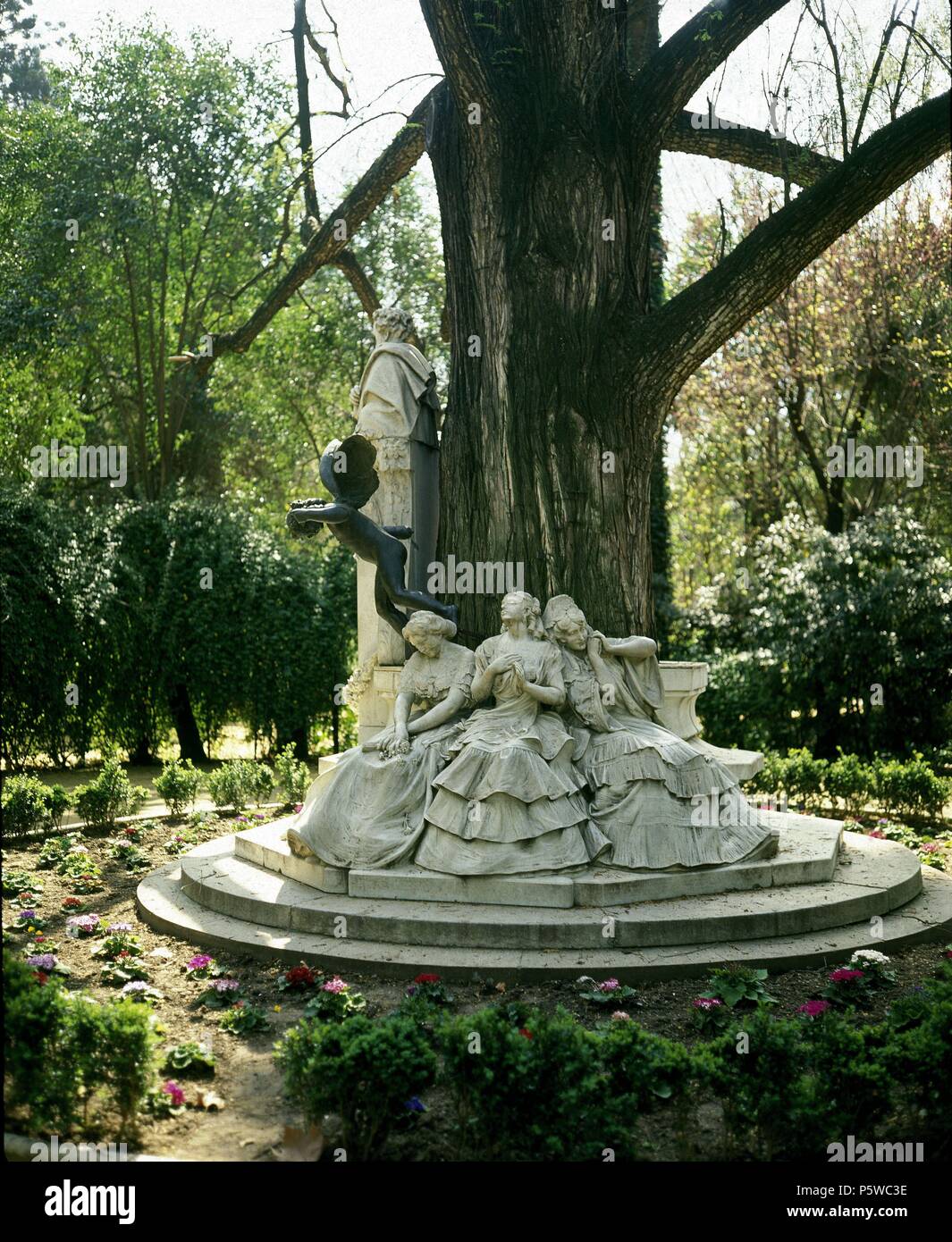 MONUMENTO A BECQUER, 1910-12. Author: Lorenzo Coullaut Valera (1876 ...