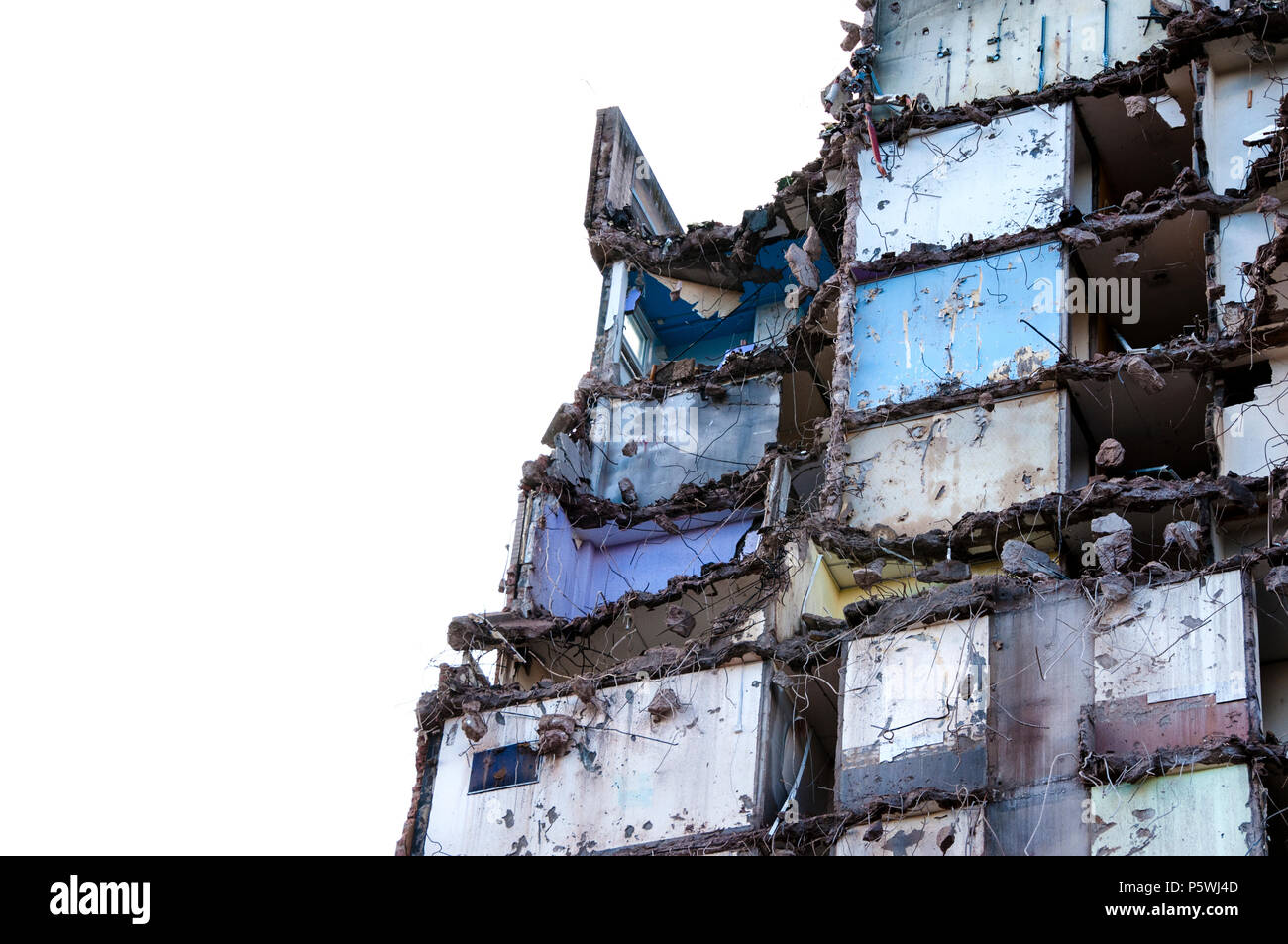 Half demolished building hi-res stock photography and images - Alamy