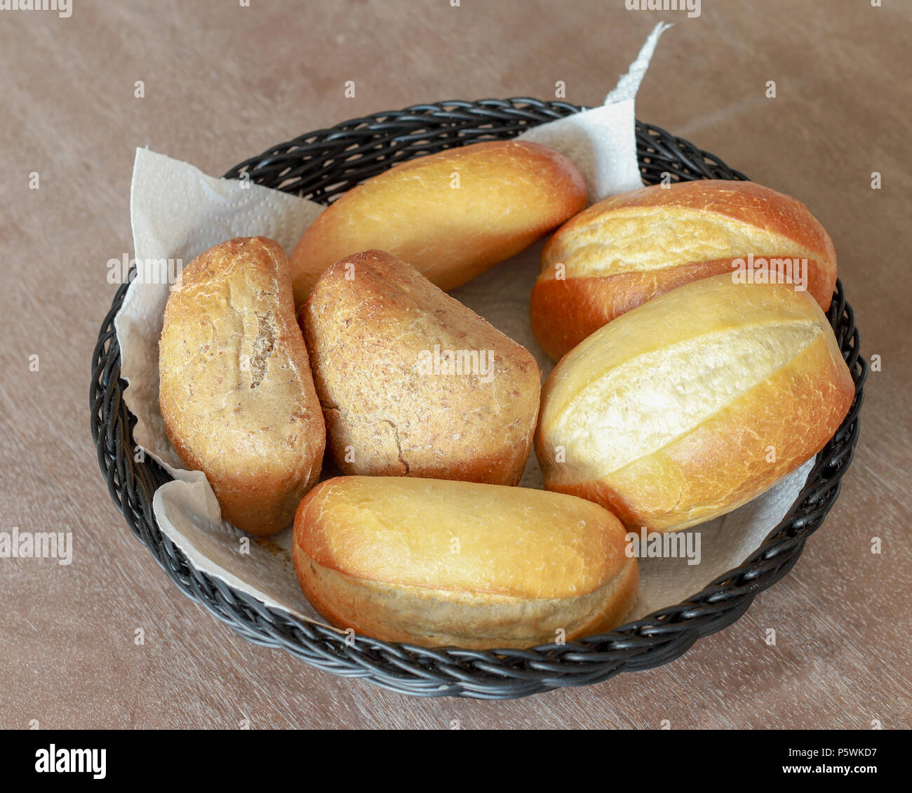 Table stands hi-res stock photography and images - Alamy