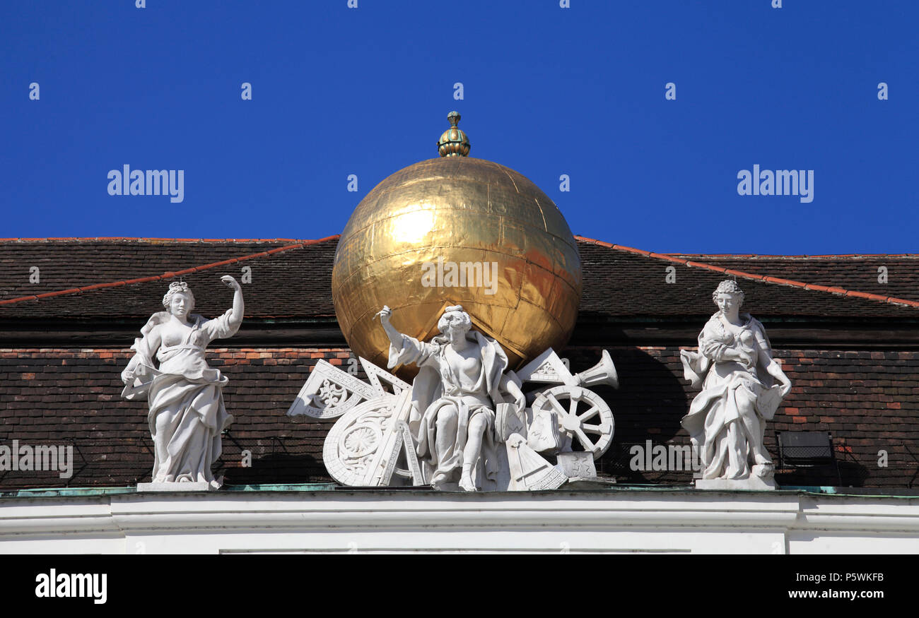 Vienna statues hofburg palace hi-res stock photography and images - Alamy
