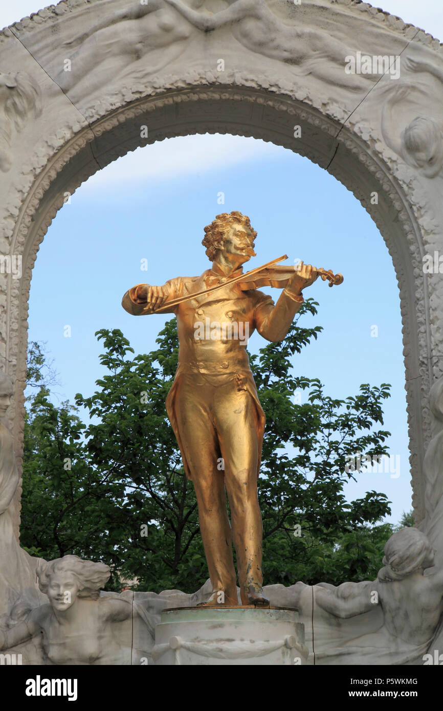 Austria, Vienna, Stadtpark, Johann Strauss, statue, memorial Stock ...