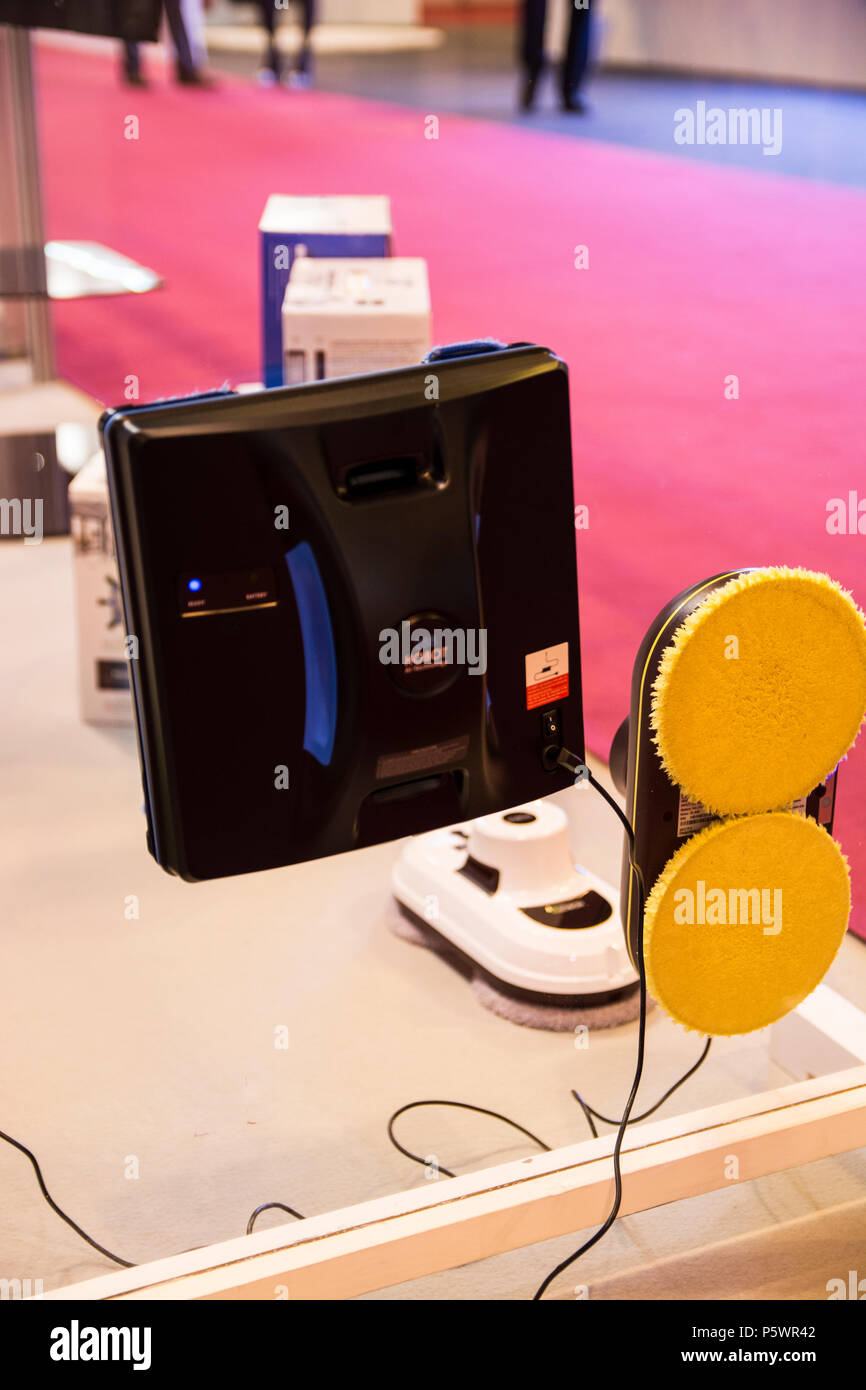 Smartbot hi-res stock photography and images - Alamy