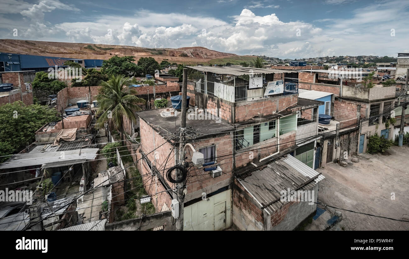 View on favela slum houses of Rio de Janeiro Stock Photo - Alamy