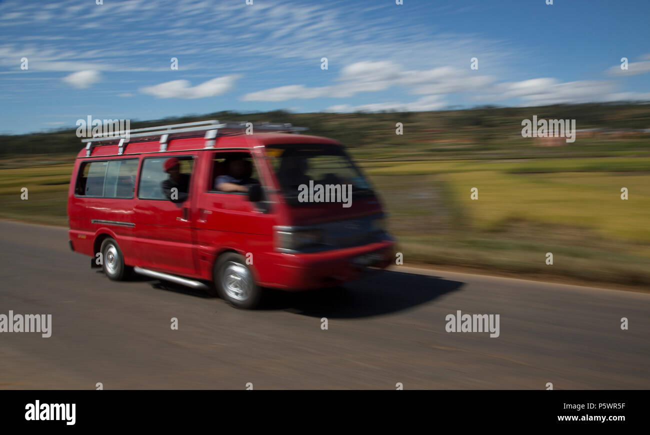 Bus madagascar hi-res stock photography and images - Alamy