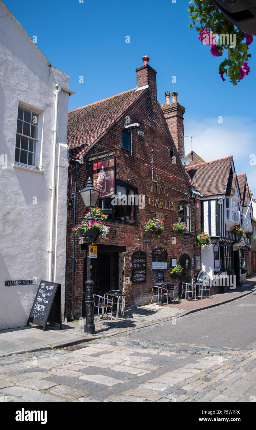 The King Charles Pub in Thames Street Poole on a bright Summer's day ...