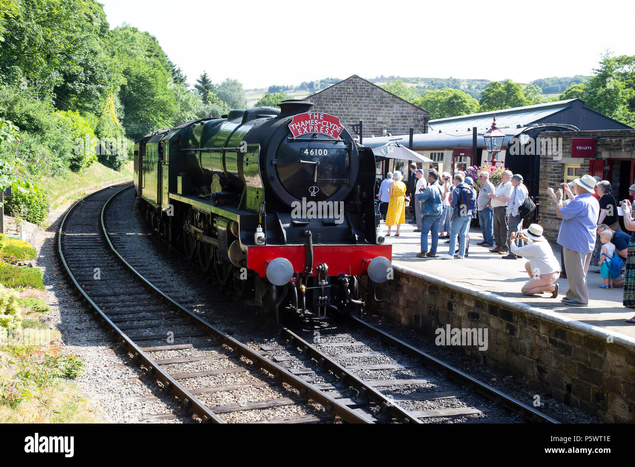 LMS steam locomotive Royal Scot class 6100 pulling into Oxenhope ...