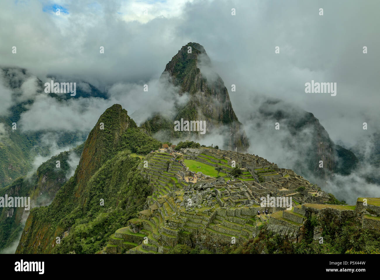 Machu Picchu Inca ruins, near Aguas Calientes, Cusco, Peru Stock Photo ...