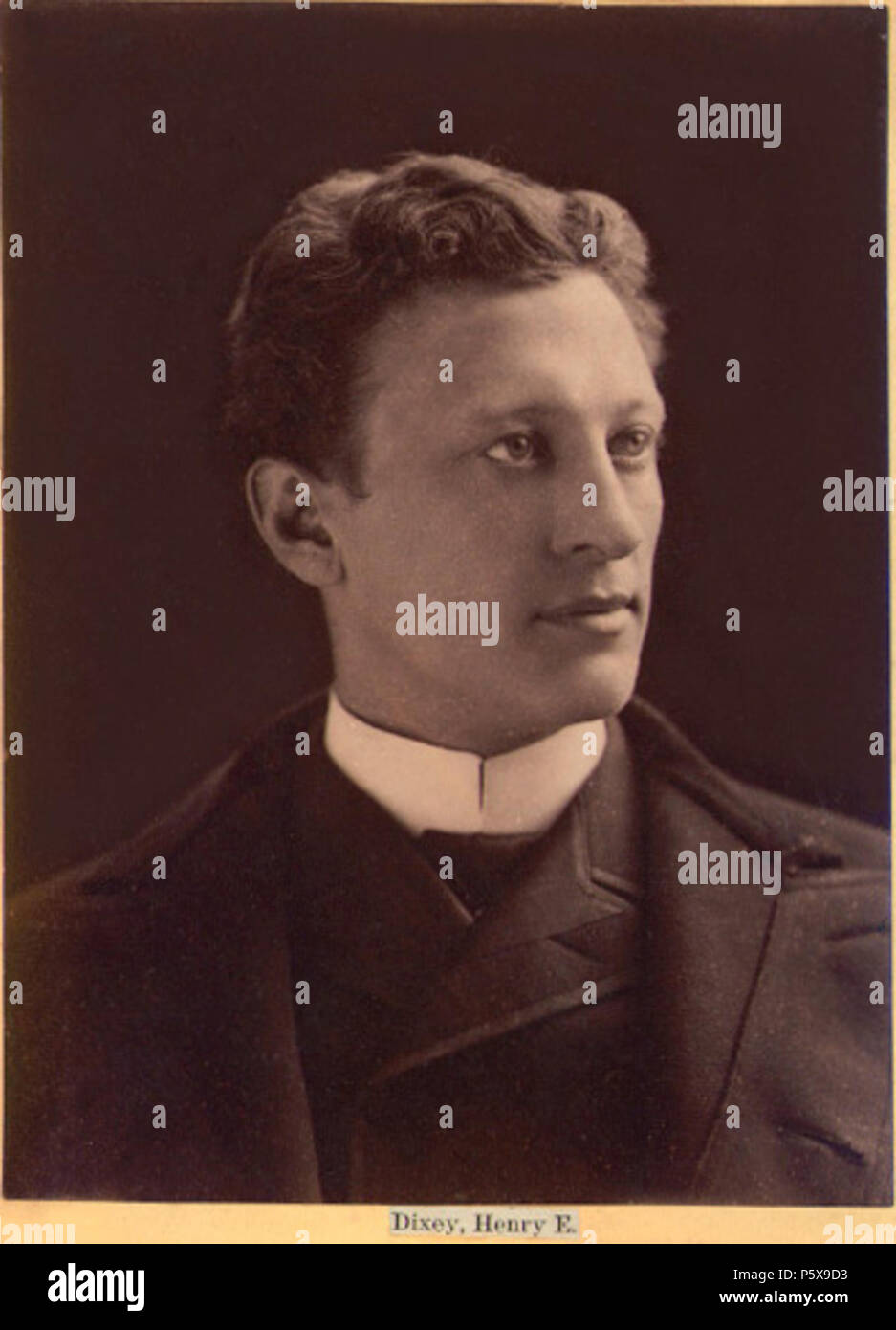 N/A. English: A portrait of the American stage actor, Henry E. Dixey ...