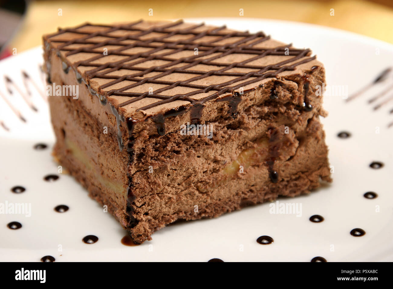 Sliced cake hi-res stock photography and images - Alamy