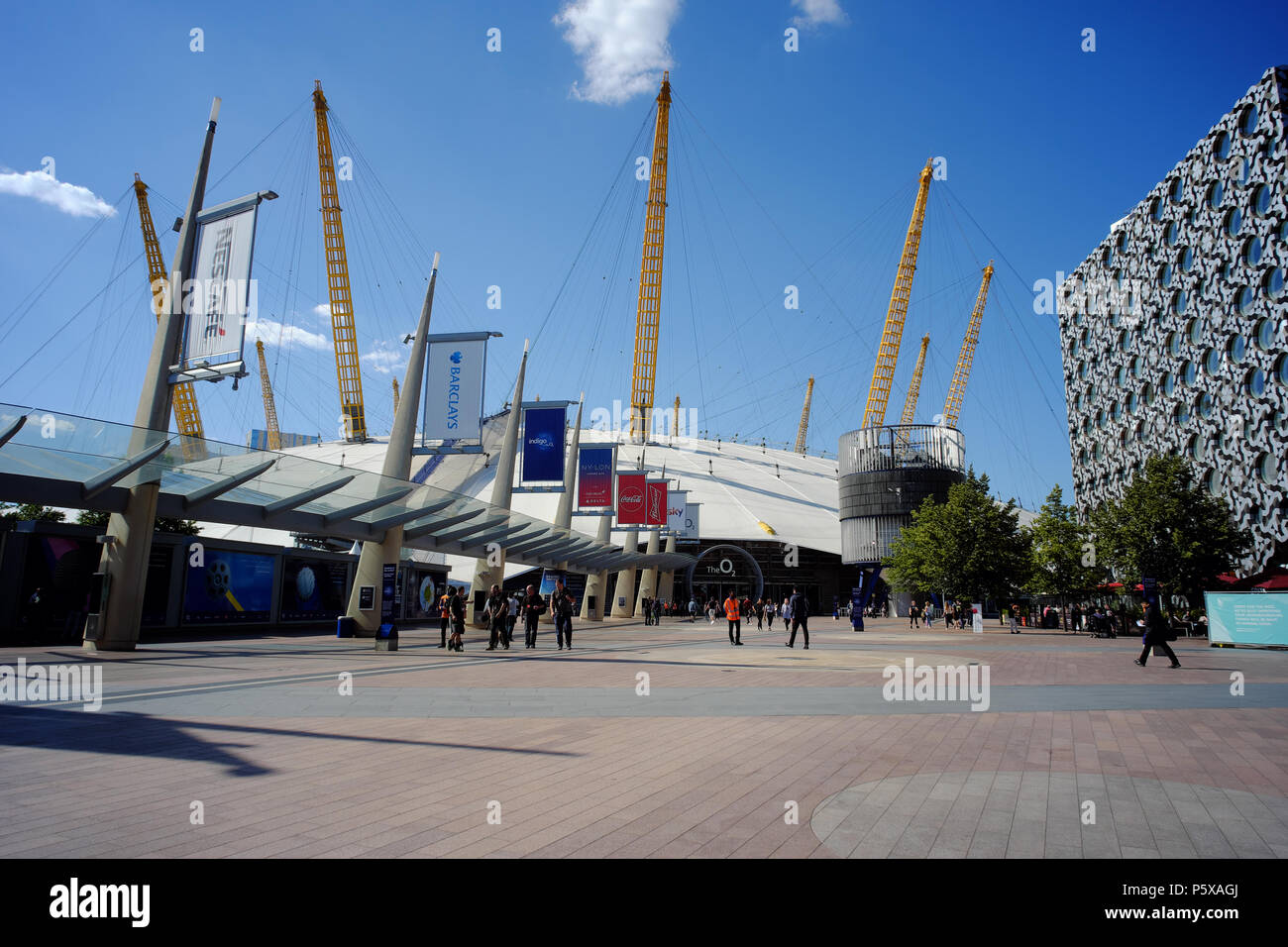 O2 Arena & Ravensbourne University, London, England, UK Stock Photo - Alamy