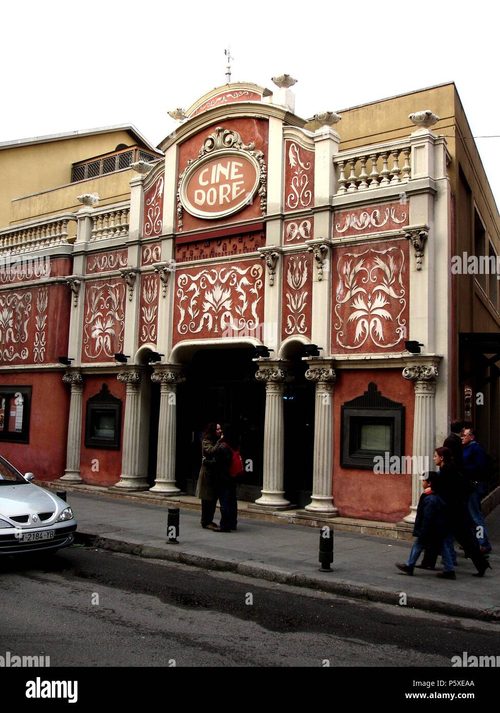 Cine dore hi-res stock photography and images - Alamy