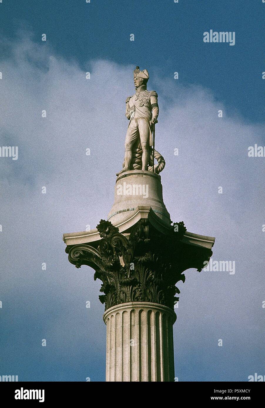 COLUMNA DE NELSON EN EL CENTRO DE TRAFALGAR SQUARE - SIGLO XIX. Author ...
