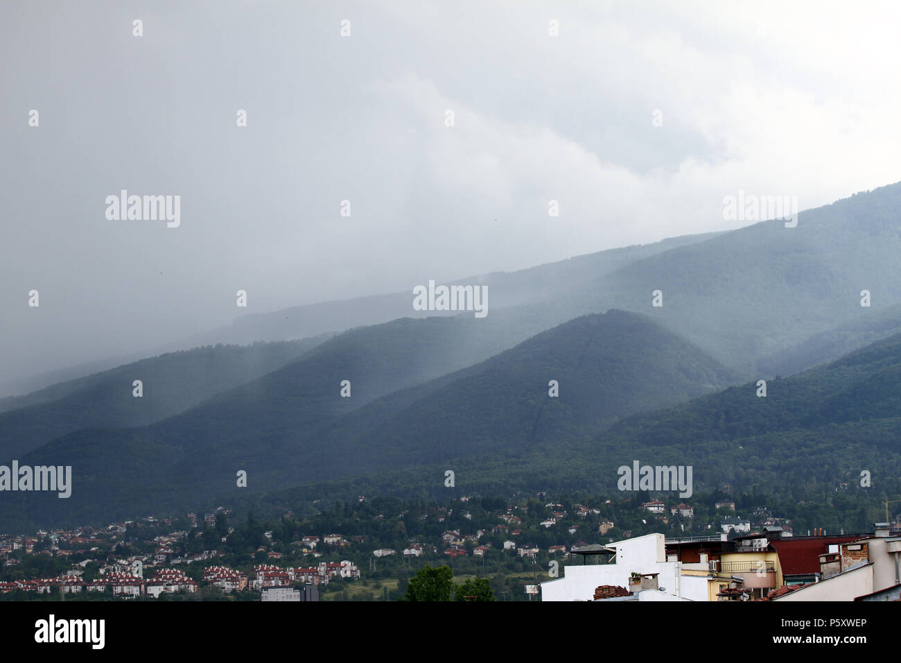 Cyclone mountain hi-res stock photography and images - Alamy
