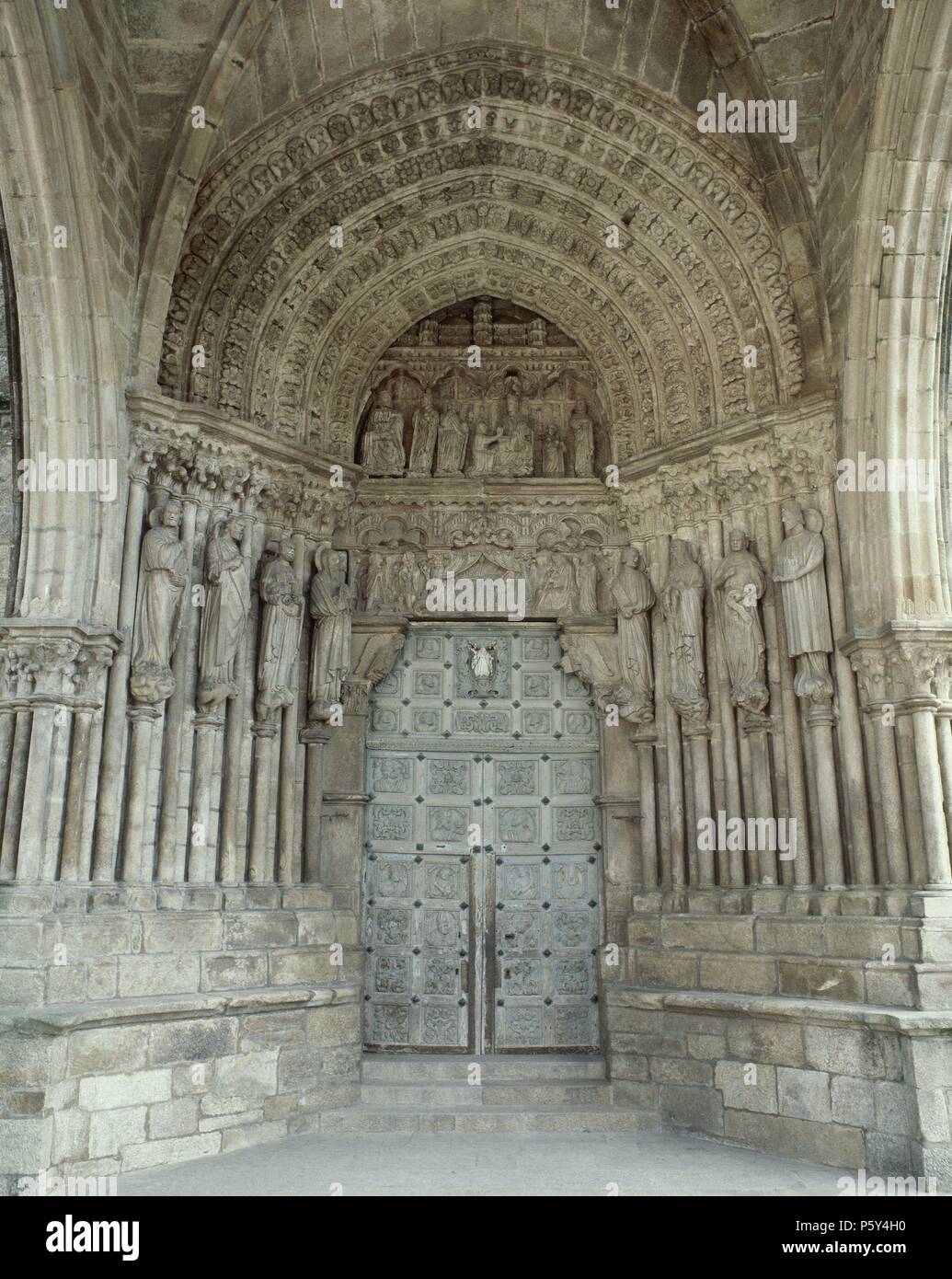 PORTADA GOTICA DE LA CATEDRAL DE TUY - SIGLO XIII. Location: CATEDRAL ...