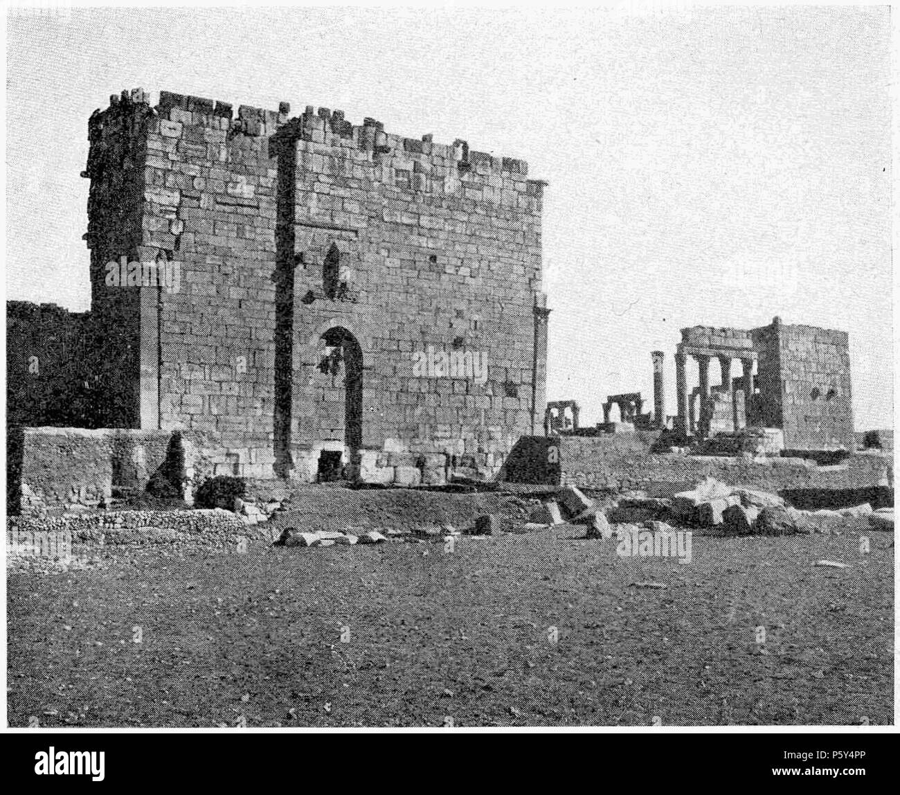 Old du temple Black and White Stock Photos & Images - Alamy