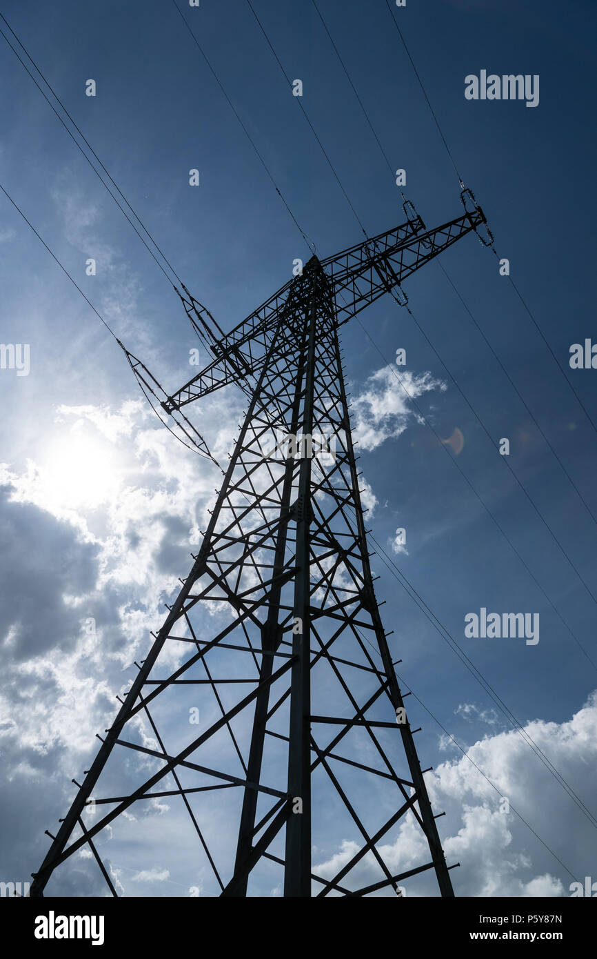 Transmission line tower hi-res stock photography and images - Alamy