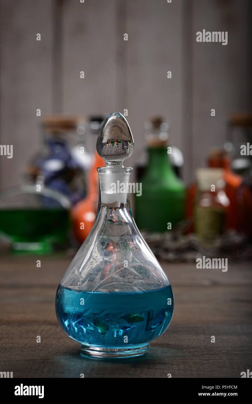 Potion bottle green hi-res stock photography and images - Alamy