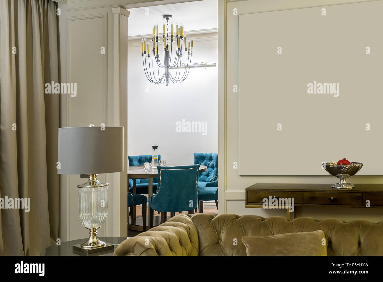 Stylish modern interior Stock Photo - Alamy