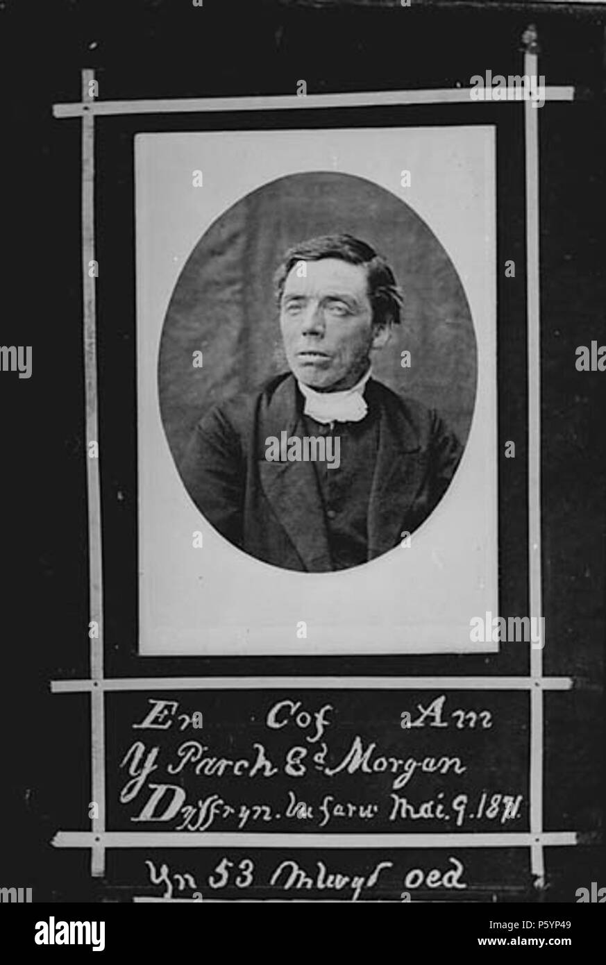 Er cof am y Parch Ed Morgan, Dyffryn .. [graphic].. 1 negative : glass ...