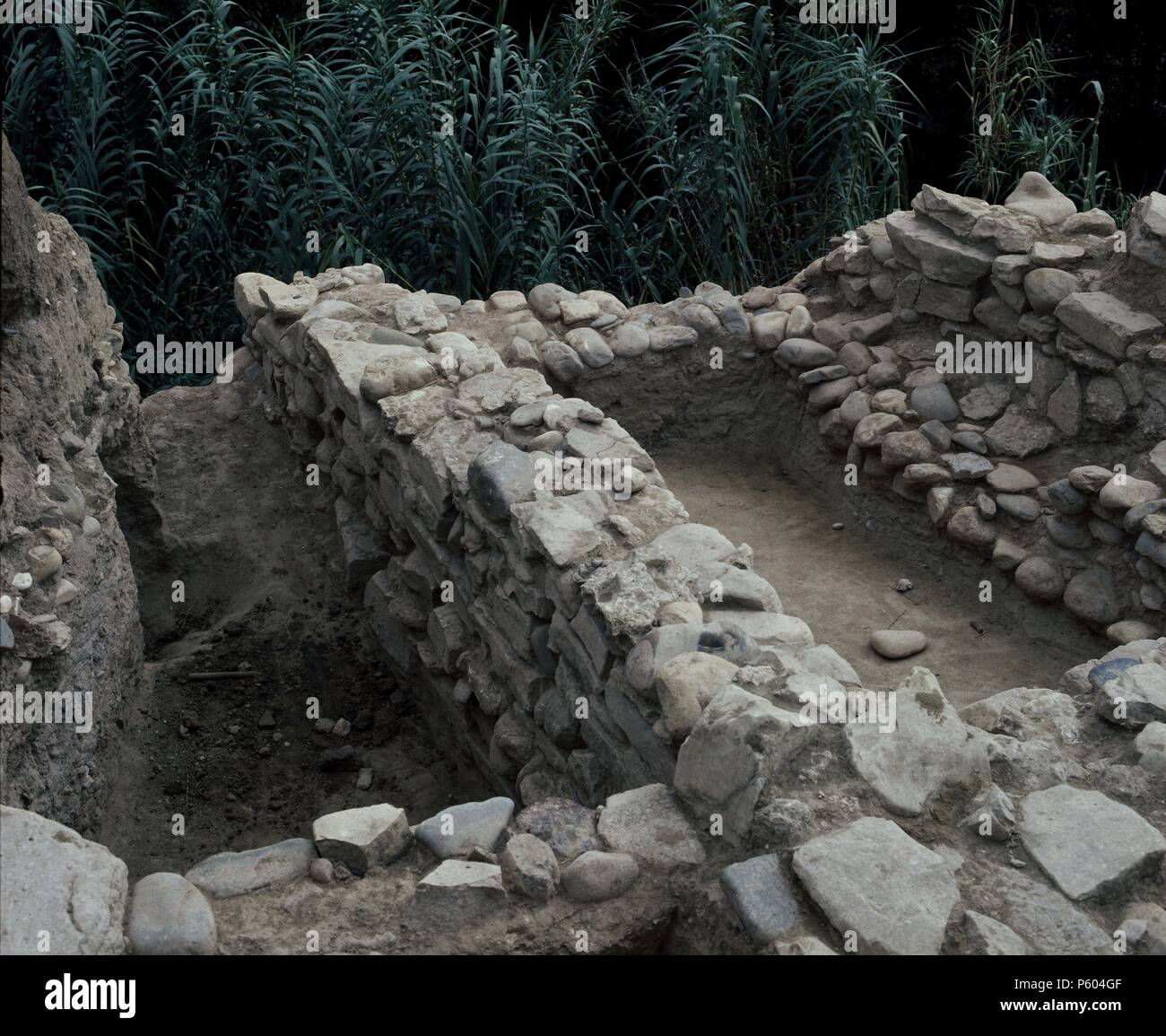 Ruinas santuario romano hi-res stock photography and images - Alamy