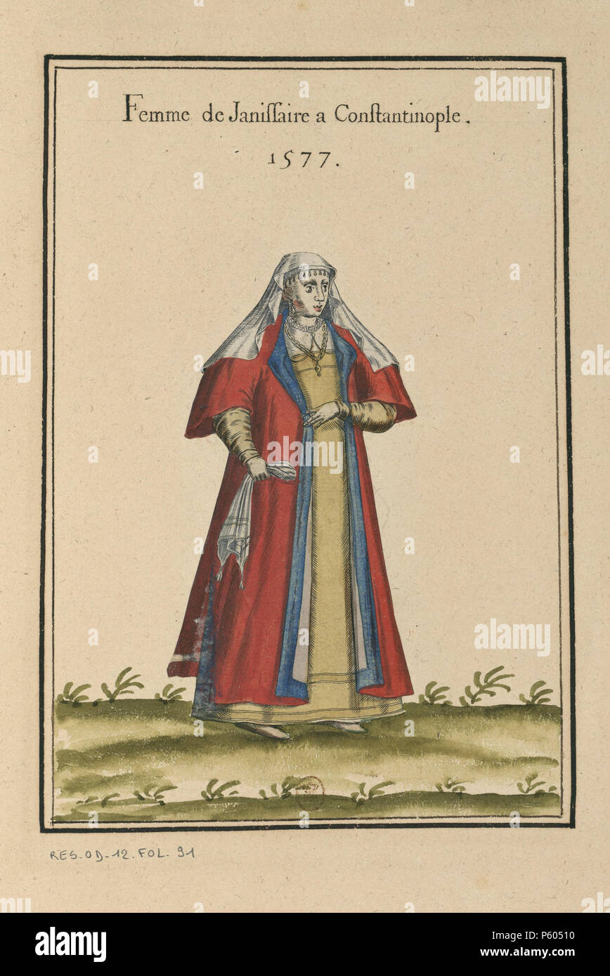 Turkish medieval dress hi-res stock photography and images - Alamy