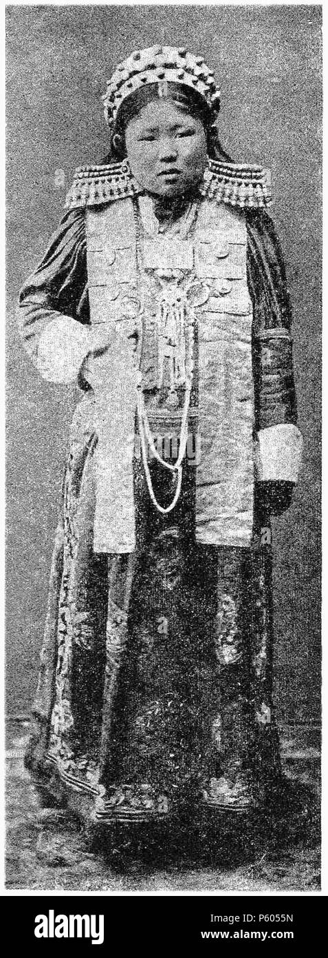 Femme bouriate hi-res stock photography and images - Alamy