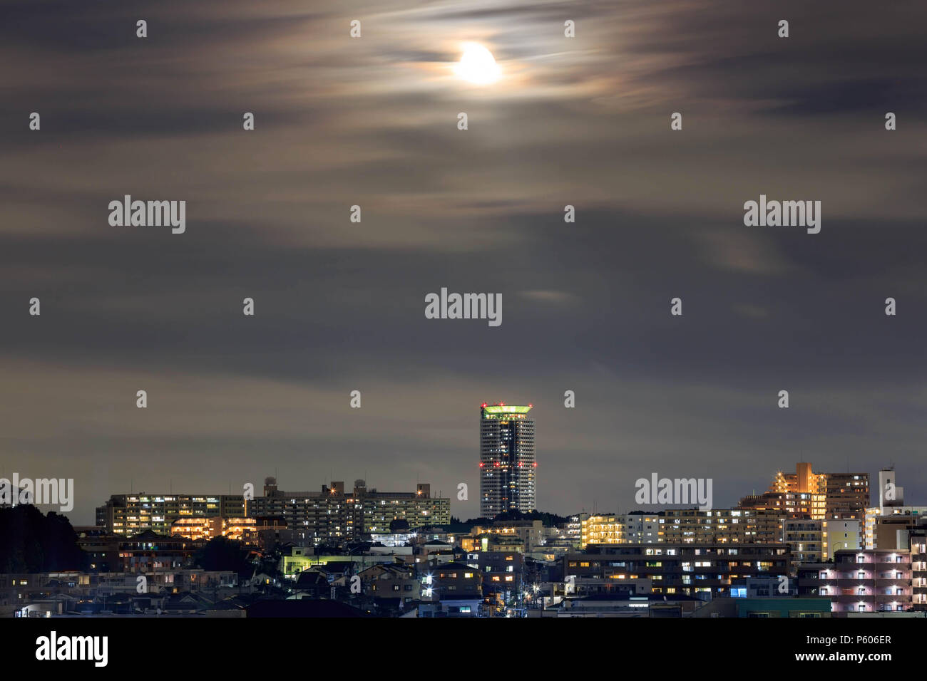 Habitation osaka japan hi-res stock photography and images - Alamy