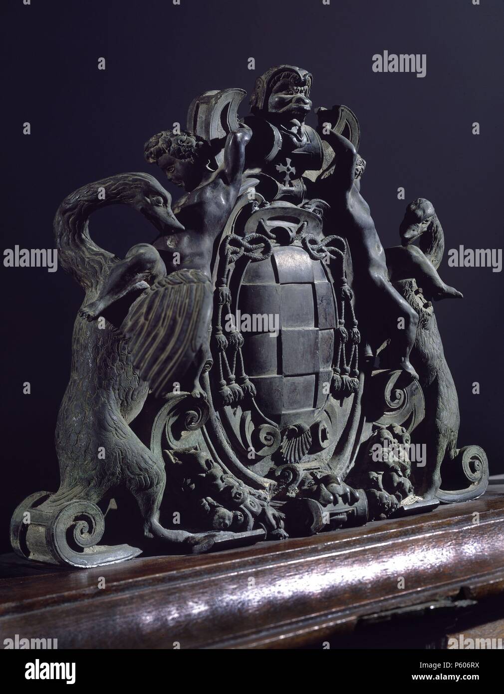 Escudo cisneros hi-res stock photography and images - Alamy