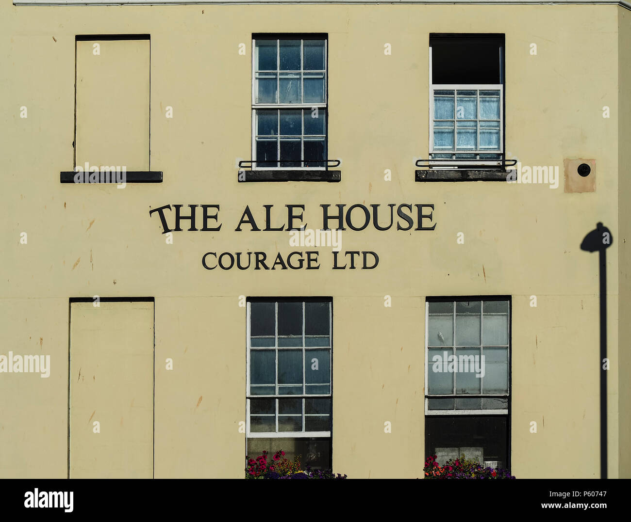 Ale house bath hi-res stock photography and images - Alamy