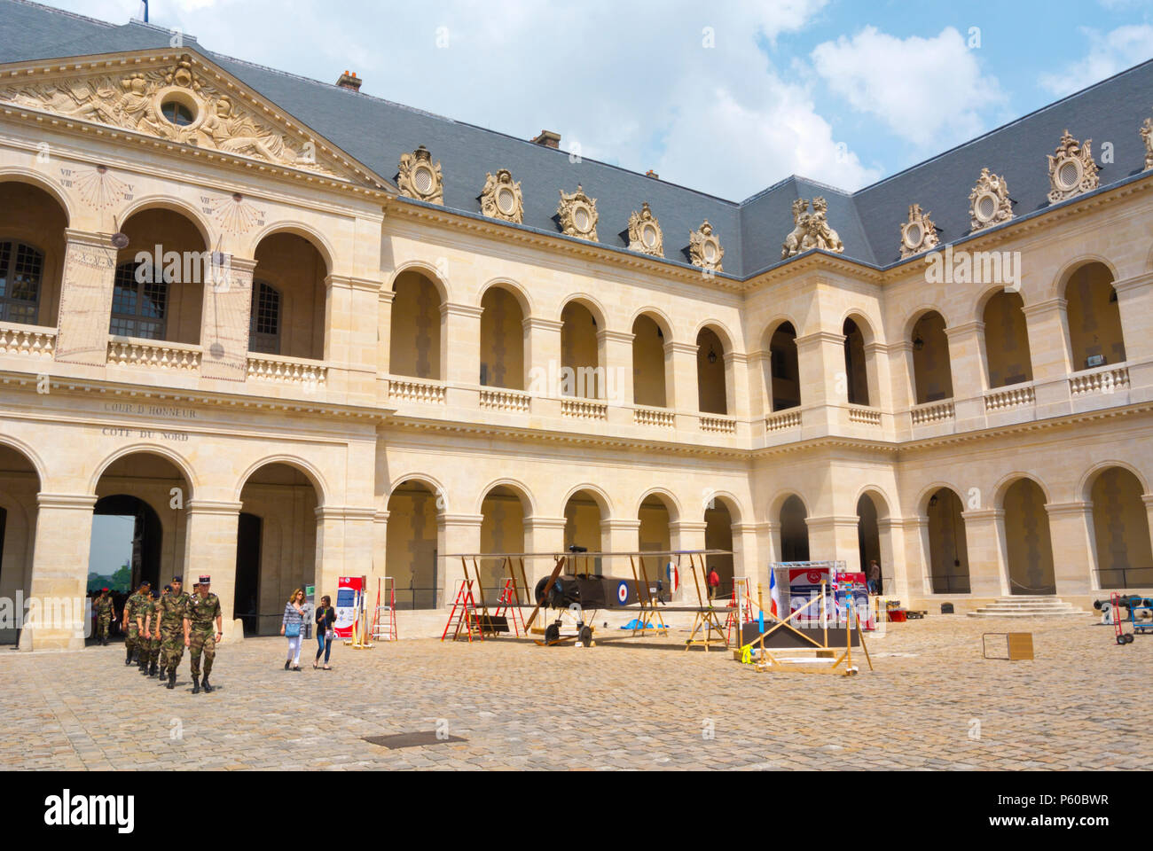 Musee de l'Armée, Army Museum, Les Invalides, Paris, France Stock Photo ...