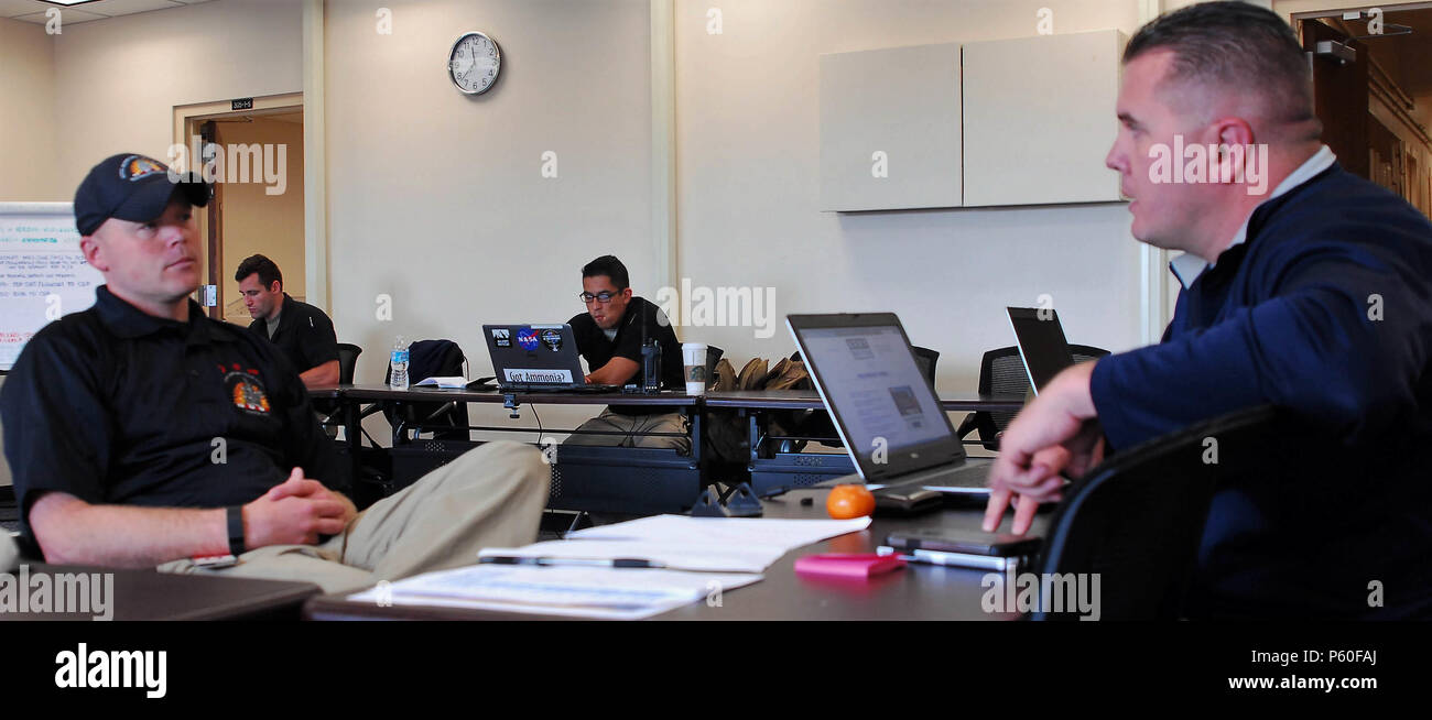 33rd cst hi-res stock photography and images - Alamy