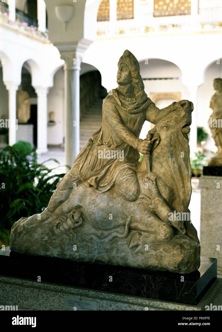 MITHRAS TAUROKTONOS - ESCULTURA ROMANA - MITOLOGIA ORIENTAL - RELIGION ...