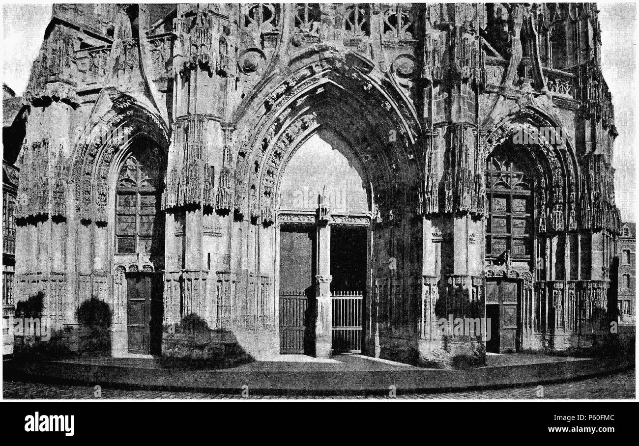 Gothic flamboyant architecture Black and White Stock Photos & Images ...