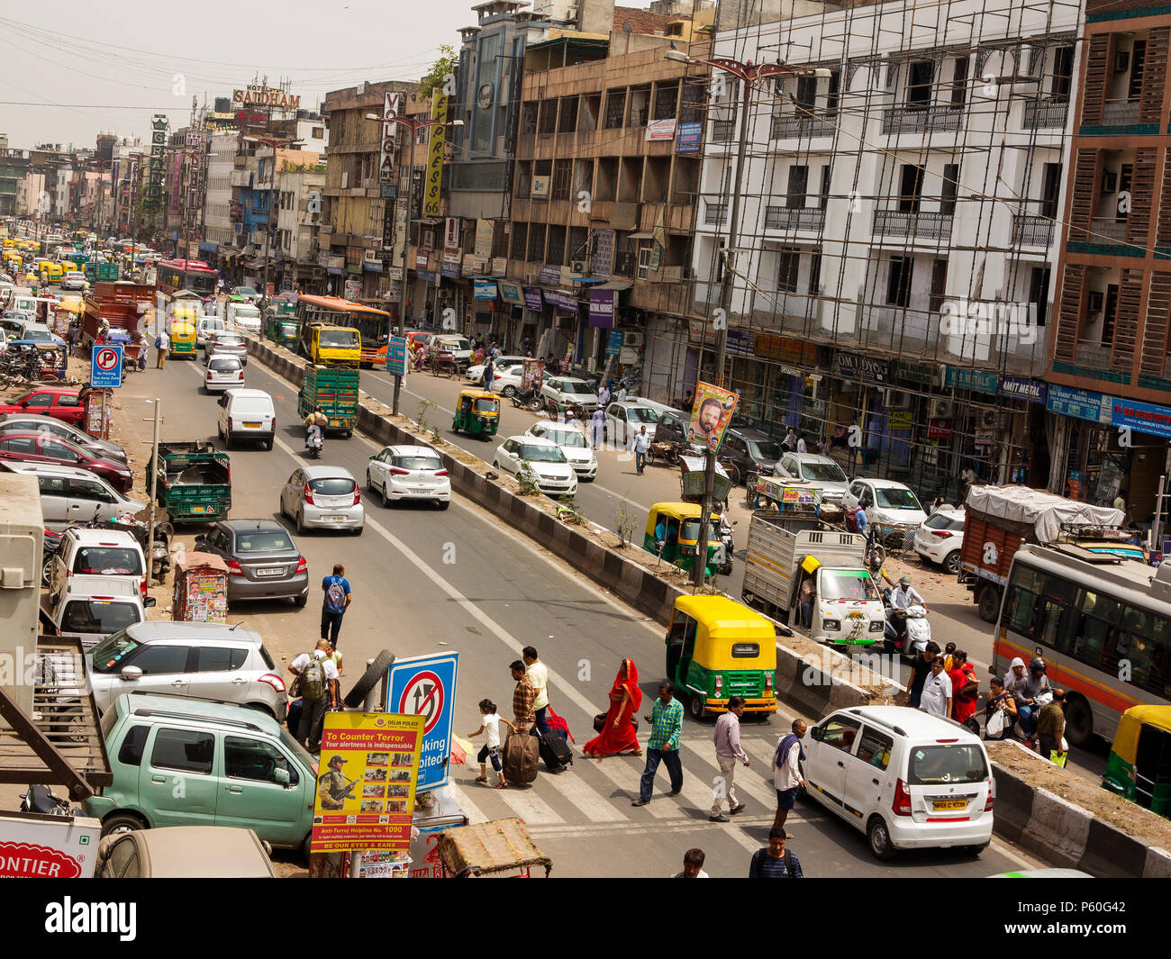 Delhi india road not rickshaw hi-res stock photography and images - Alamy