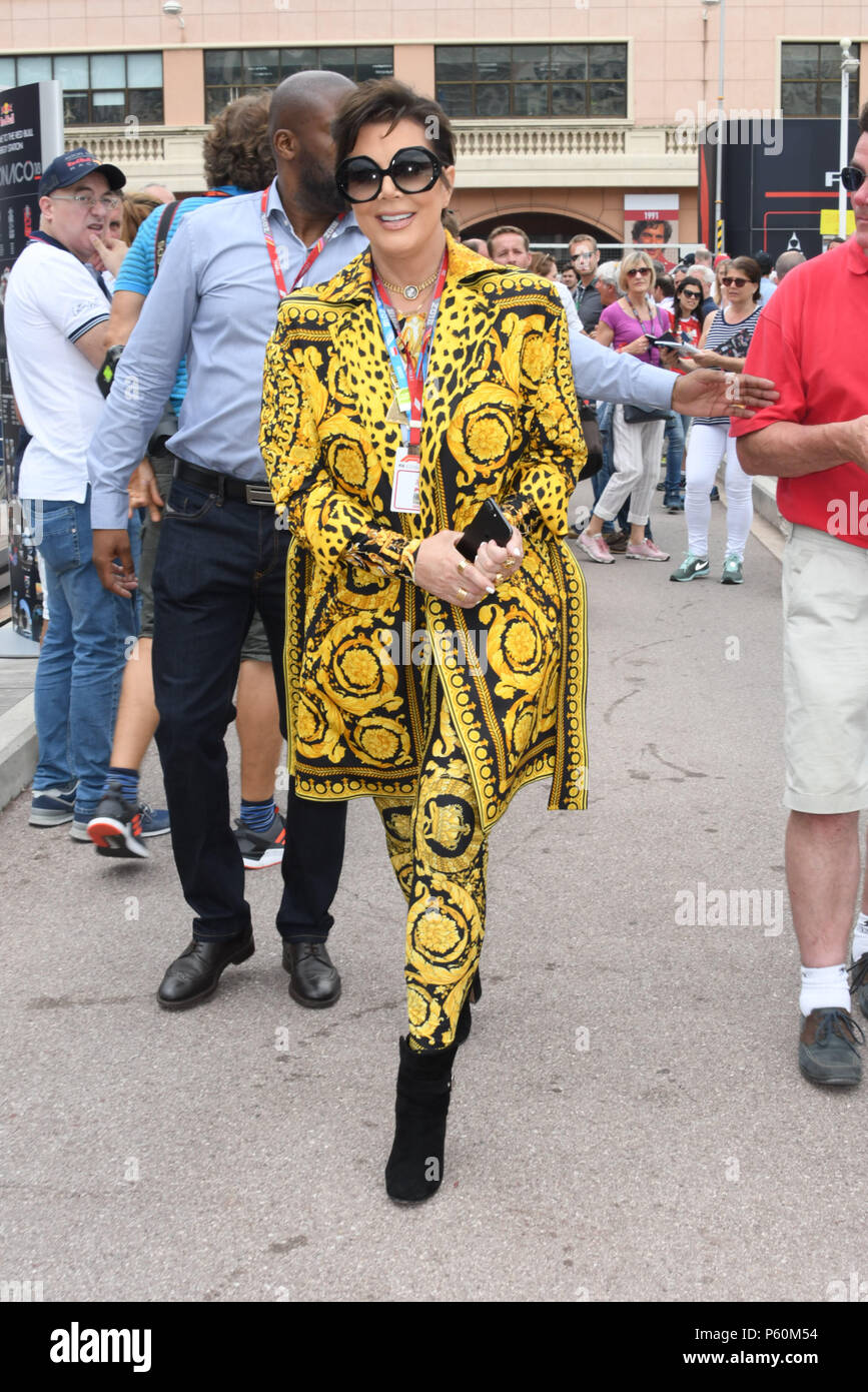 Featuring kris jenner hi-res stock photography and images - Alamy