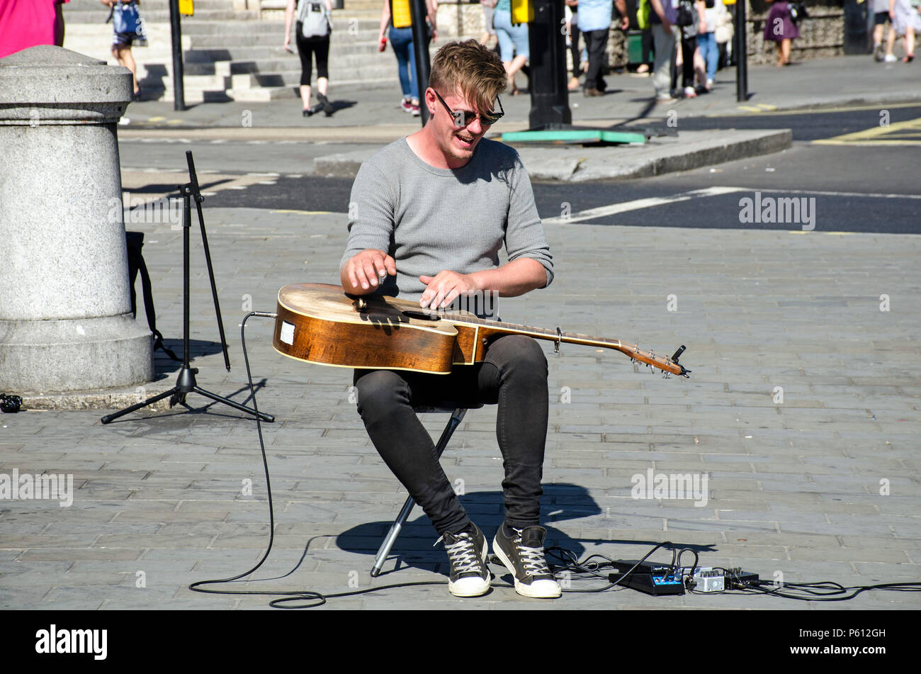 Joe gravil hi-res stock photography and images - Alamy