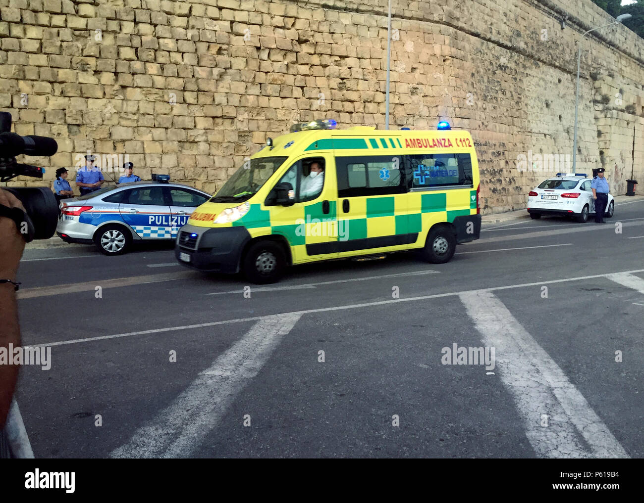 Malta ambulance hi-res stock photography and images - Alamy