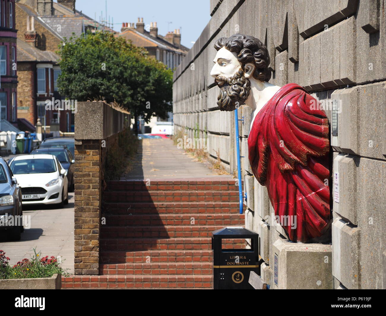 Hms forte figurehead hi-res stock photography and images - Alamy
