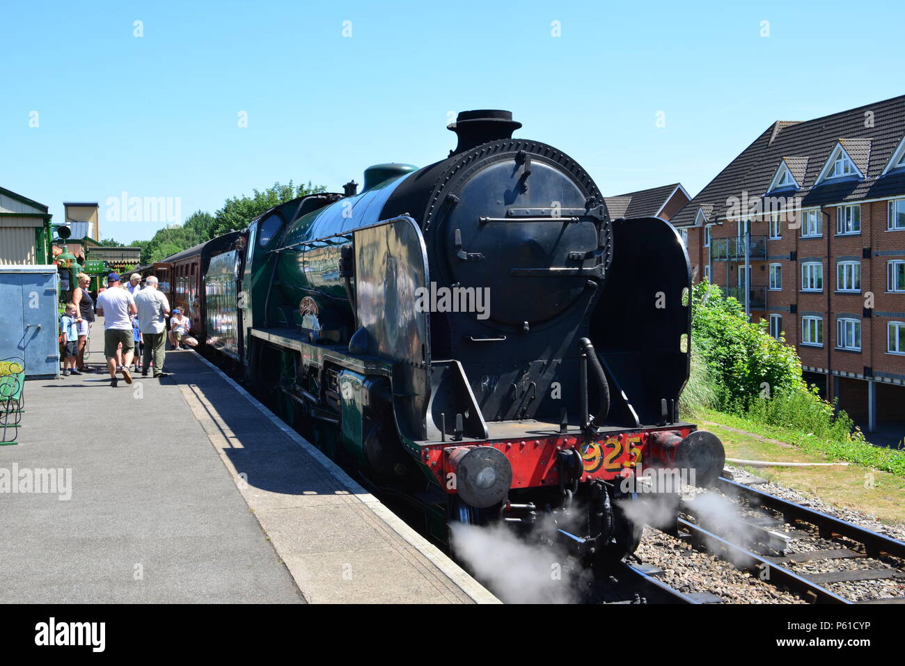 Cheltenham a Schools class steam engine Stock Photo - Alamy