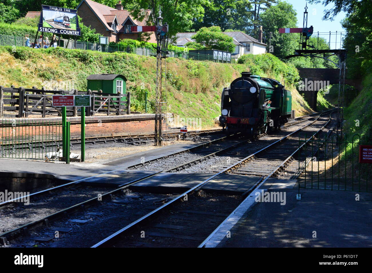 Cheltenham a Schools class steam engine Stock Photo - Alamy