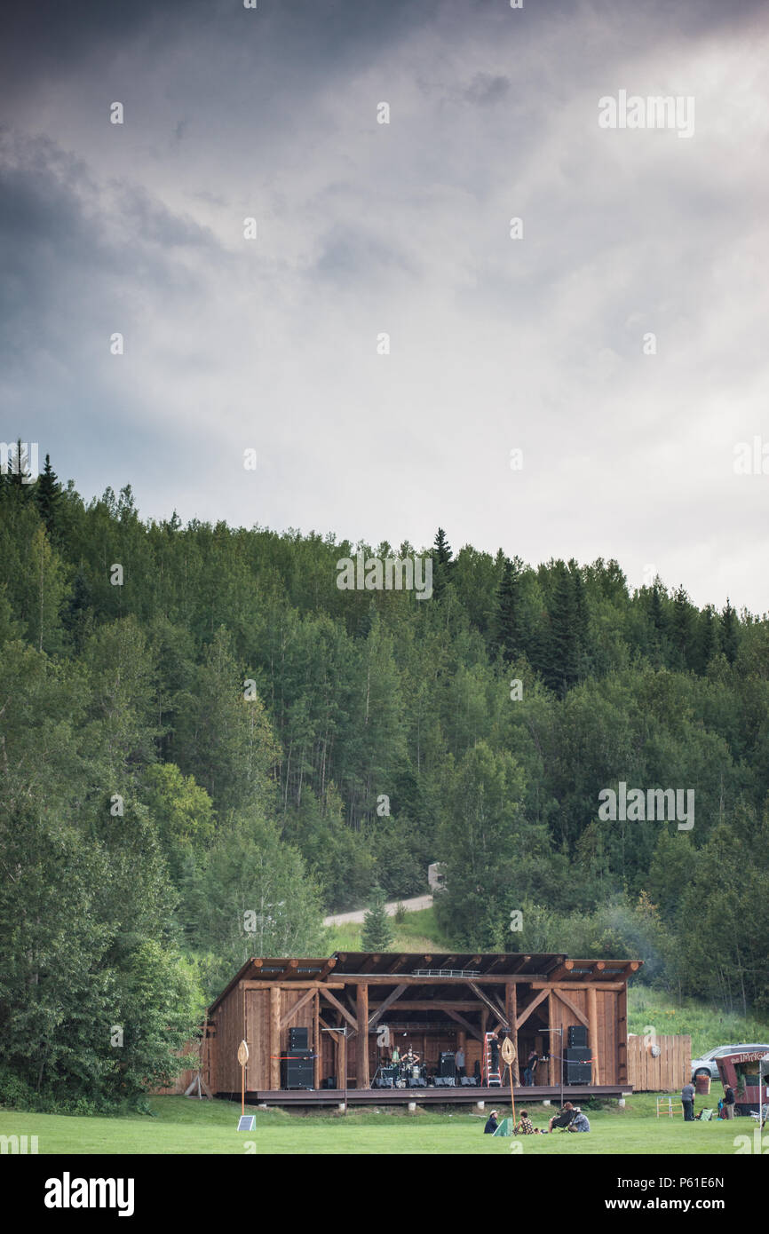 Large Outdoor Stage High Resolution Stock Photography and Images - Alamy